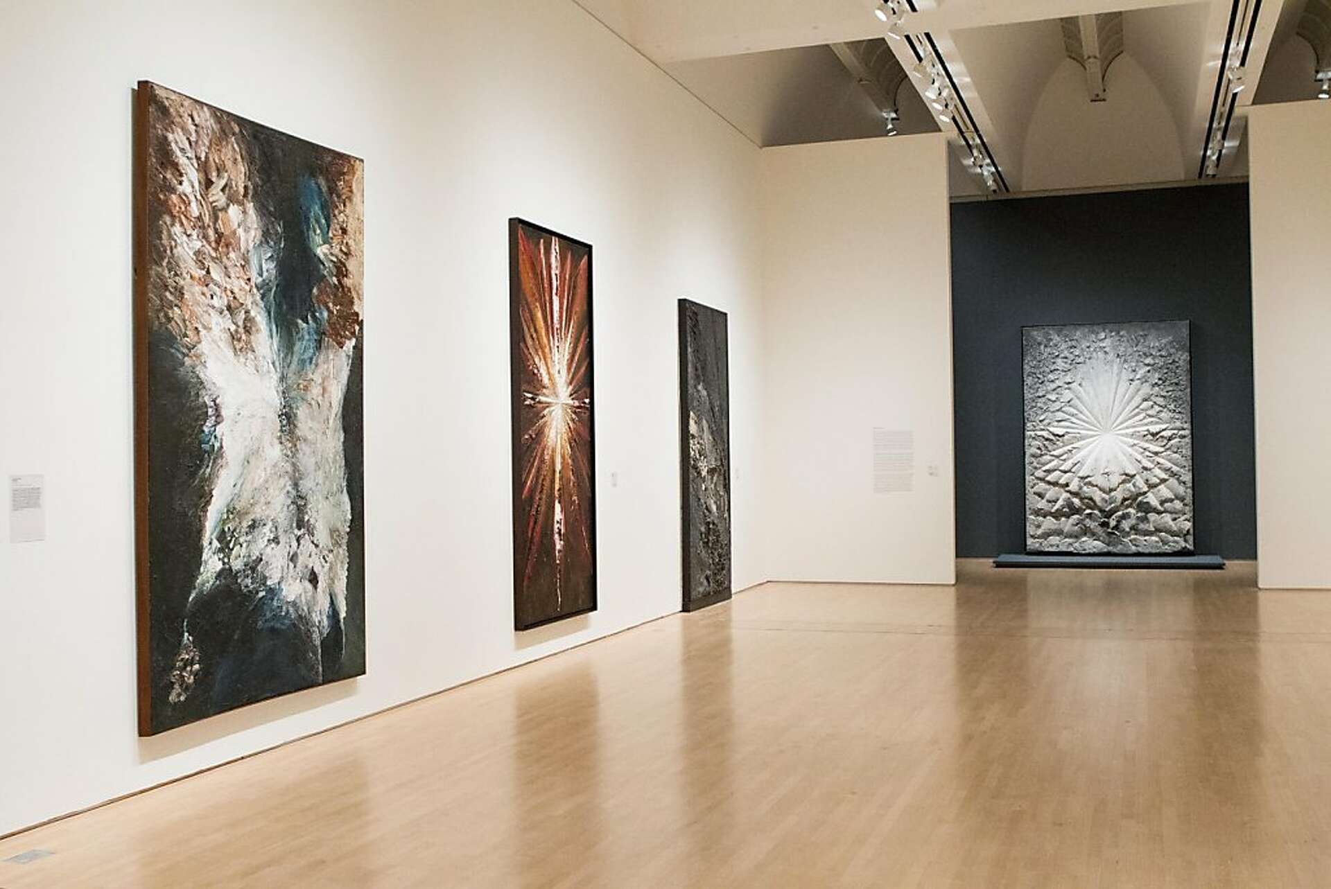 'Jay DeFeo' review: Fearless art