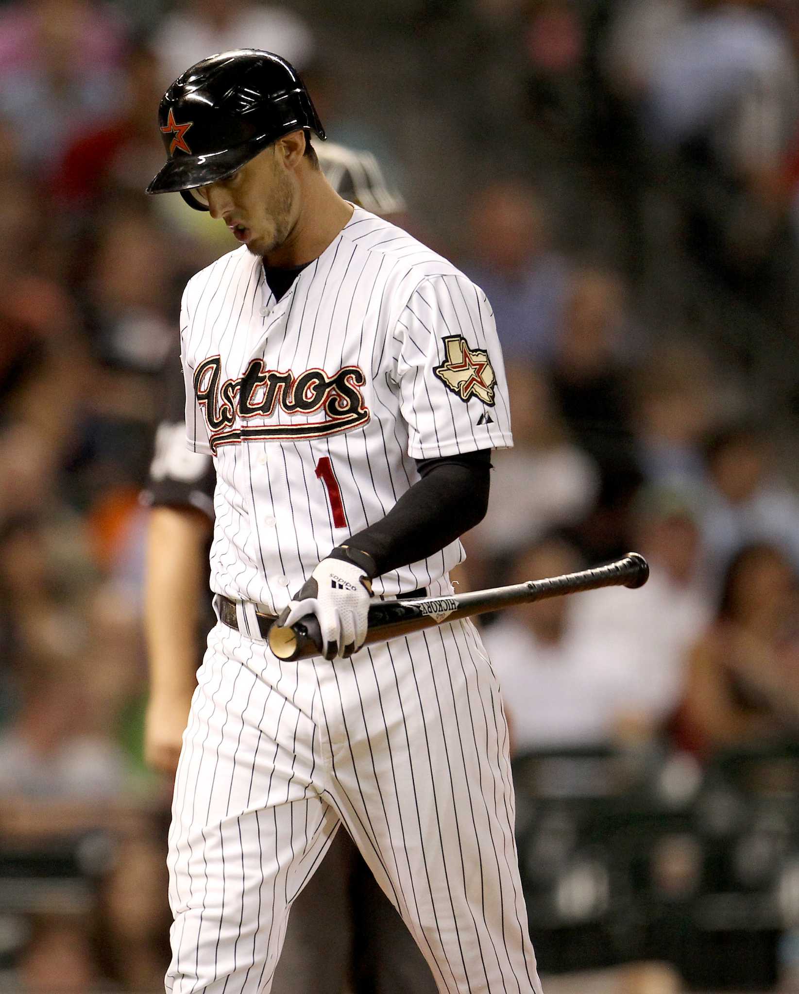 Astros claim Demel, Elmore off waivers from D-Backs