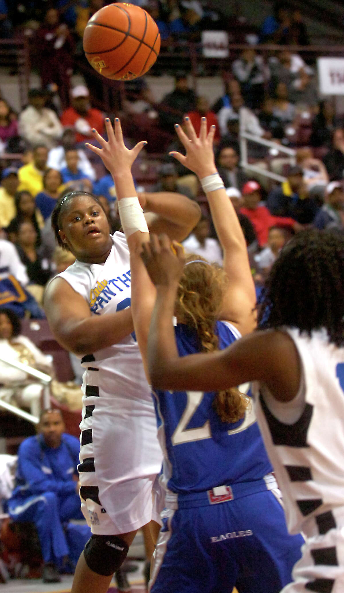 BISD/YMBL basketball tournament brackets set