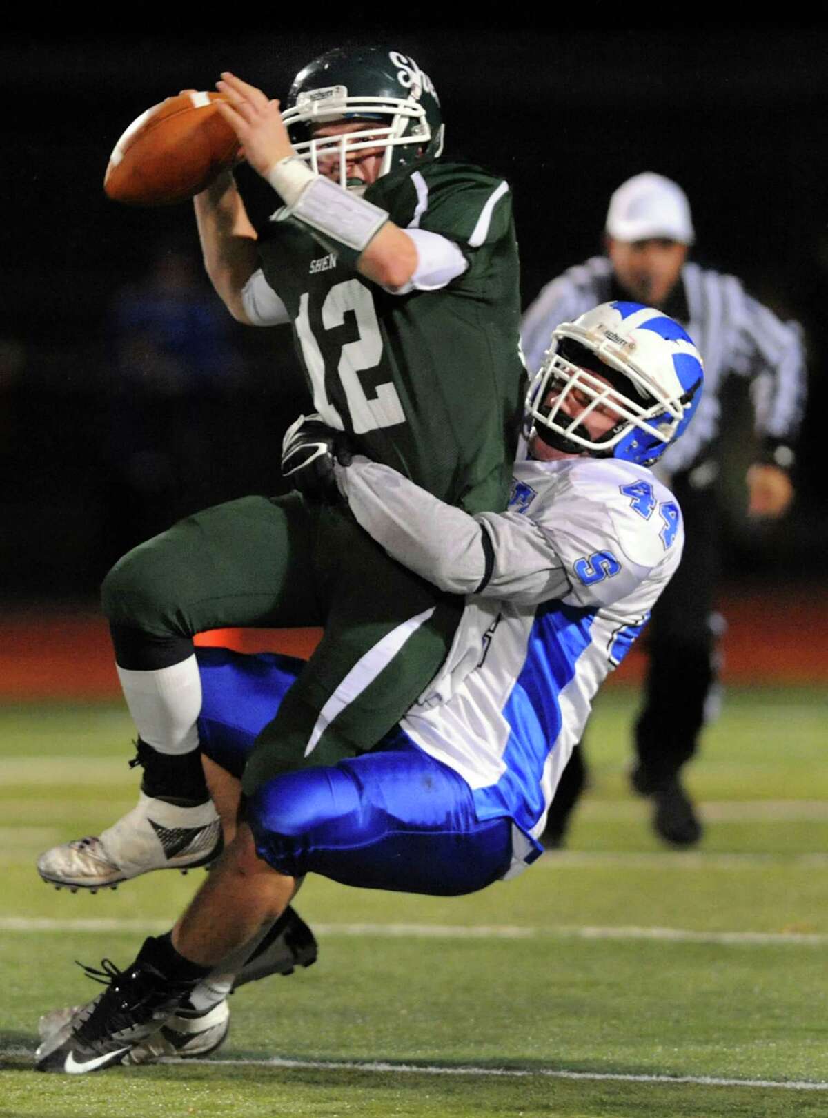 Shaker takes 1st title