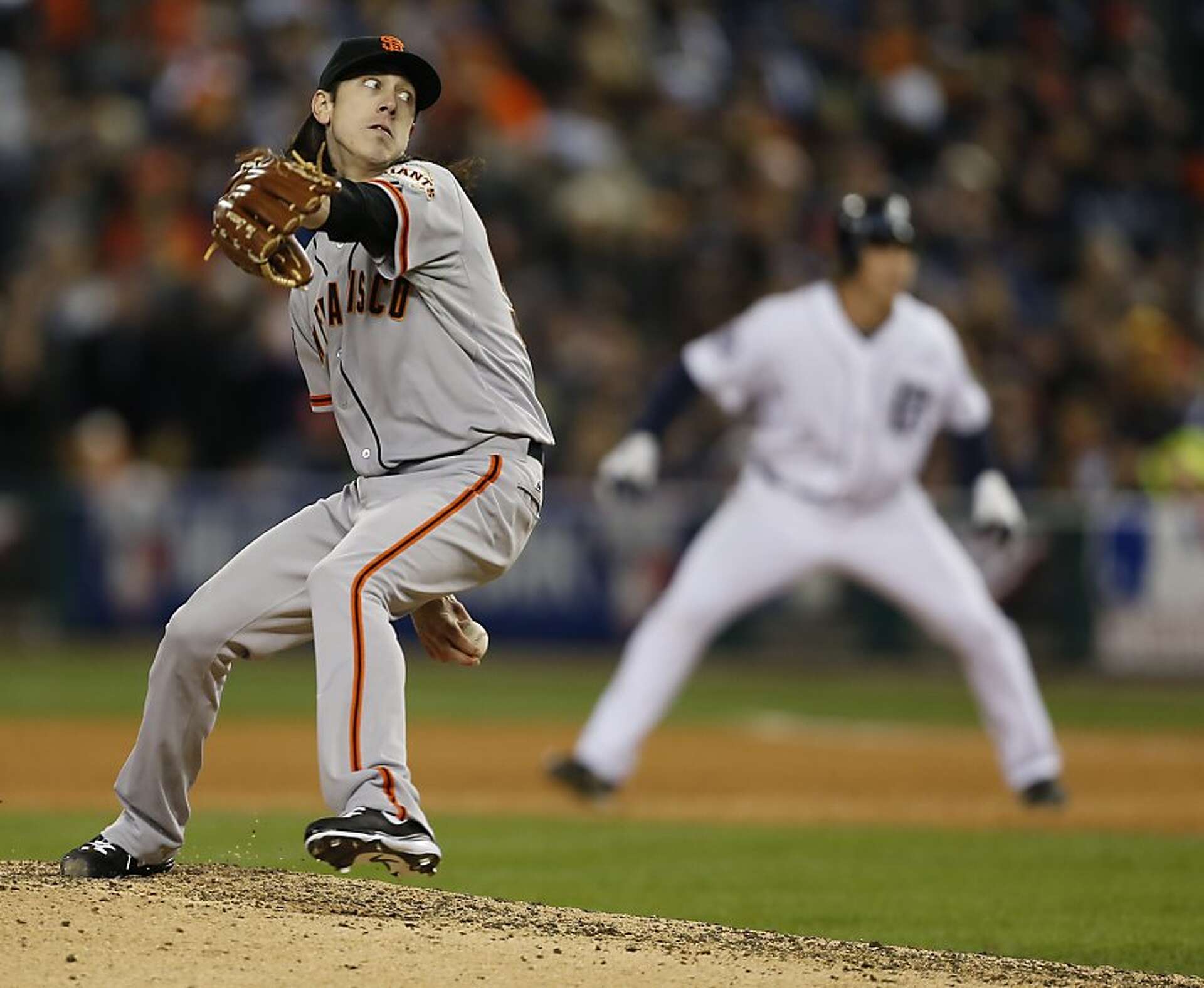 Tim Lincecum handling loss of spotlight with aplomb