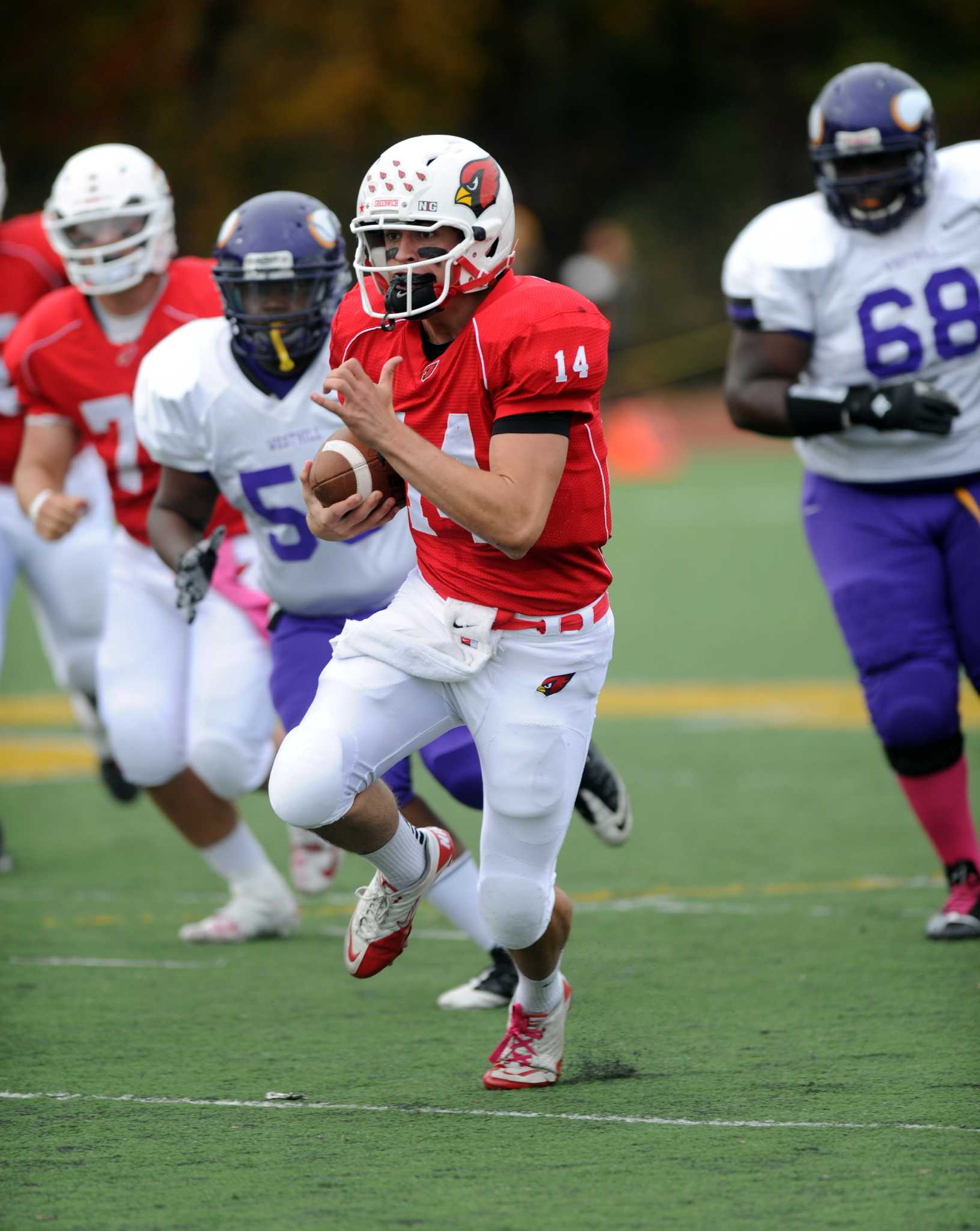 Greenwich football team welcomes its return to practice - GreenwichTime