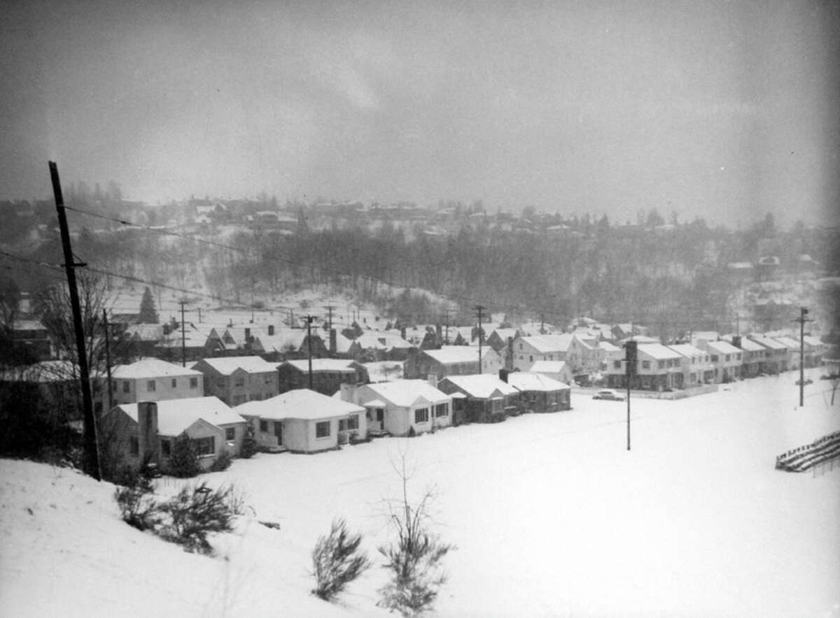 PHOTOS: The 1940s snowstorm that stopped Seattle