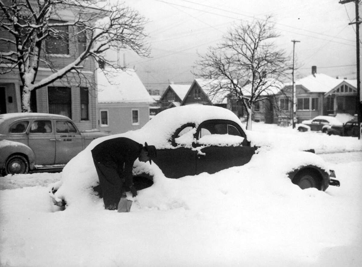 PHOTOS: The 1940s snowstorm that stopped Seattle