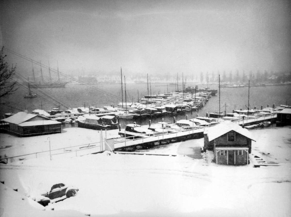 PHOTOS: The 1940s snowstorm that stopped Seattle