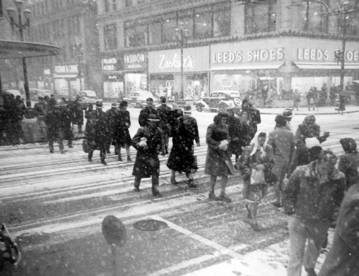 PHOTOS: The 1940s snowstorm that stopped Seattle