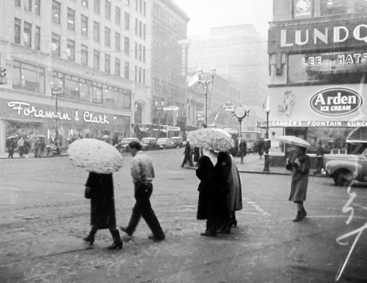 PHOTOS: The 1940s snowstorm that stopped Seattle