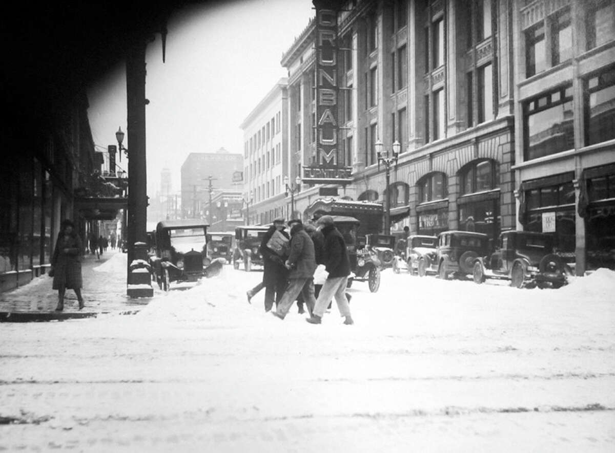 PHOTOS: The 1940s snowstorm that stopped Seattle