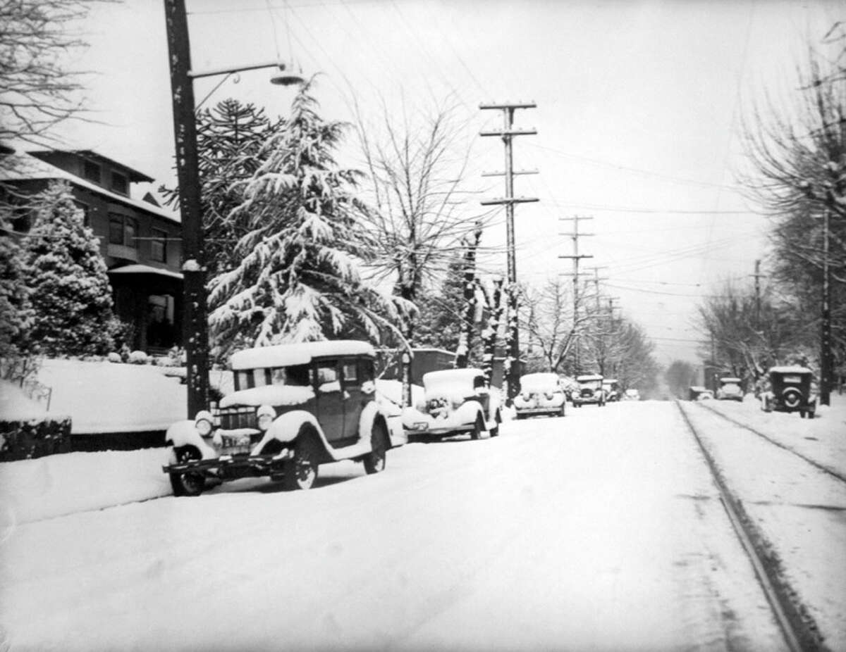 PHOTOS: The 1940s snowstorm that stopped Seattle