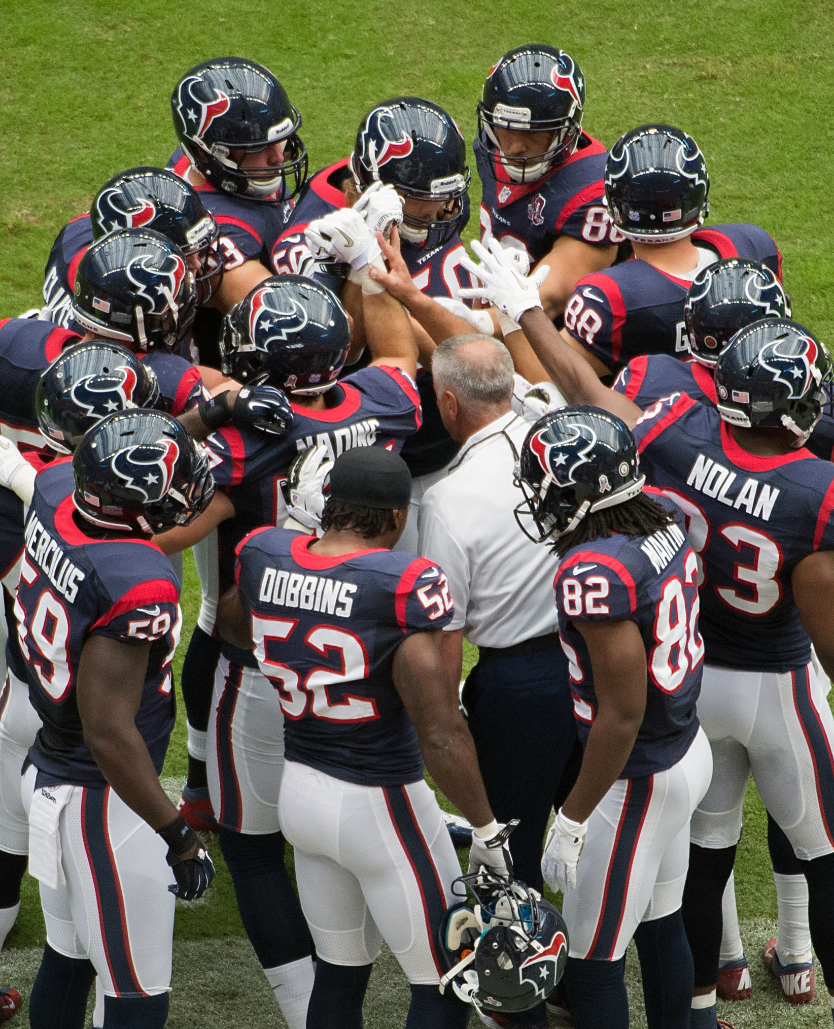 Texans return man Martin finally finds room to run