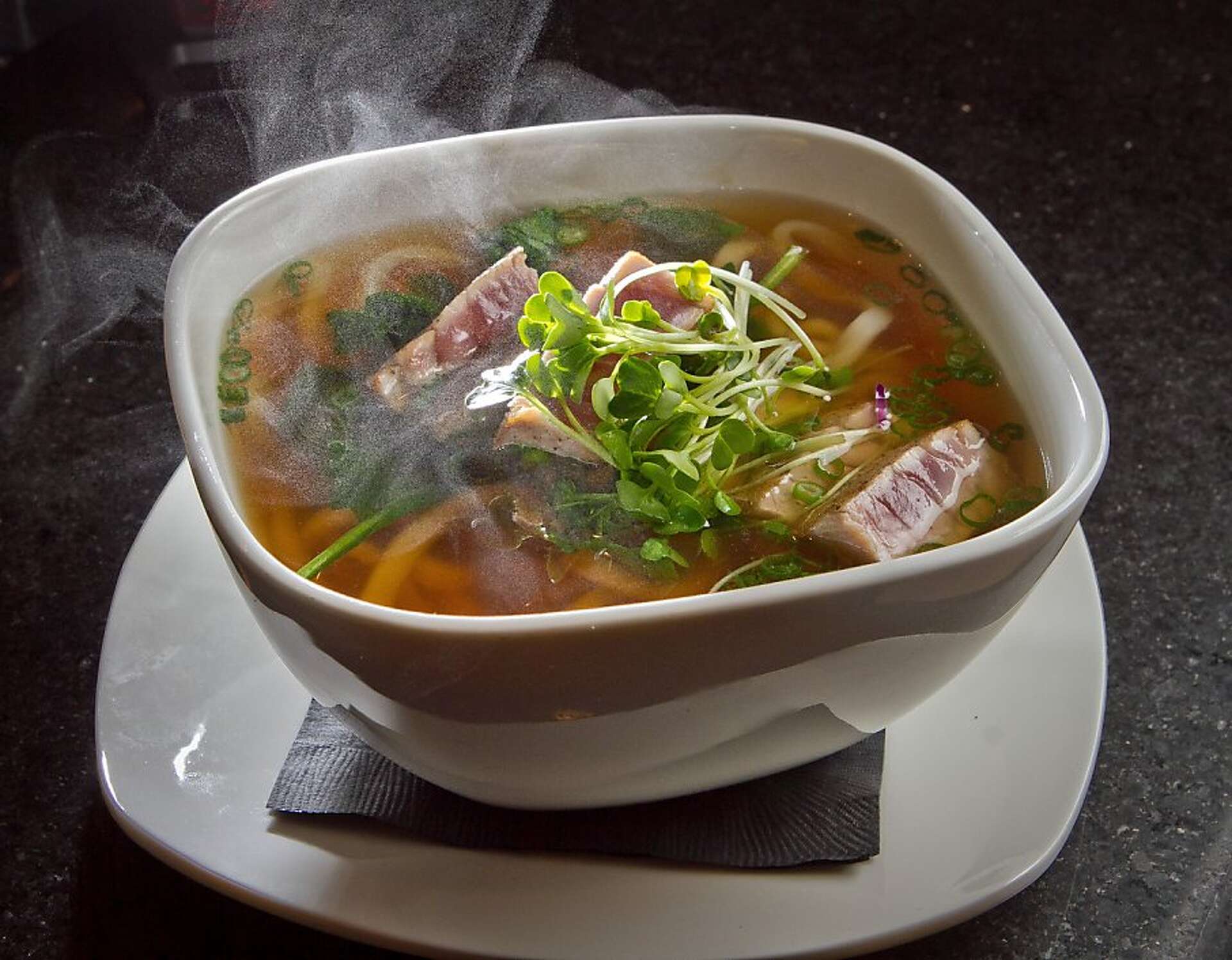 Blue Gingko: Splendid sushi in Danville