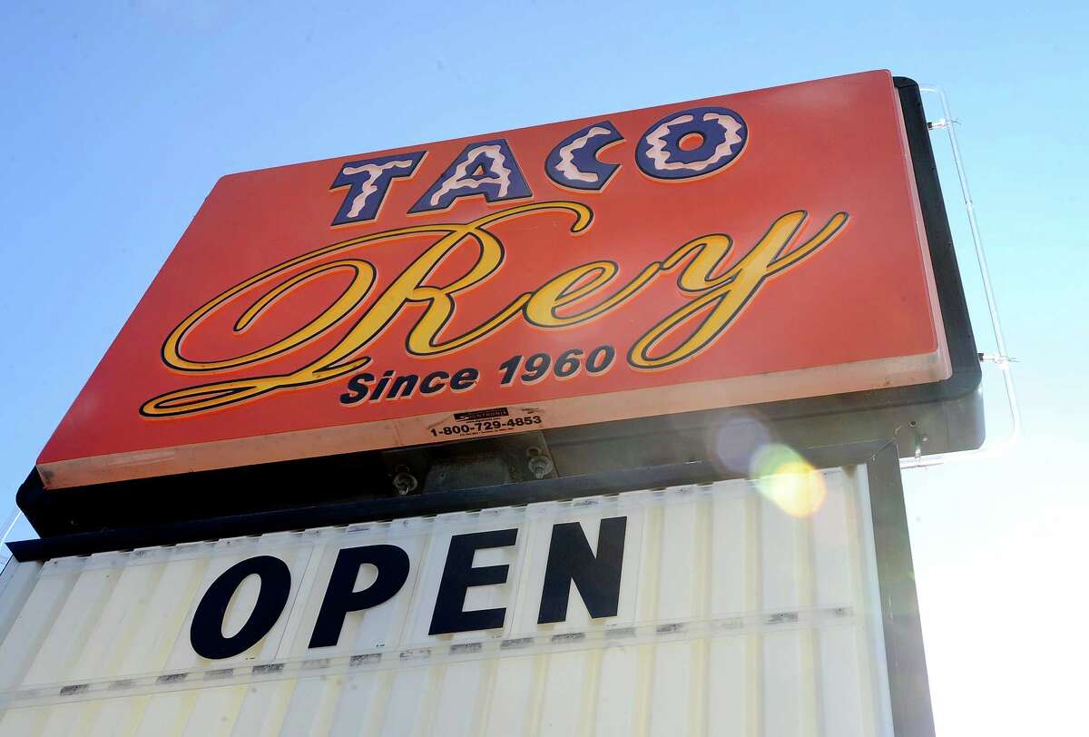 Family recipes reign at Taco Rey
