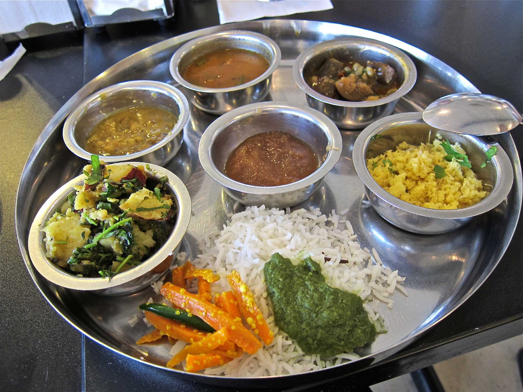 A short course in Gujarati cuisine at Vishala