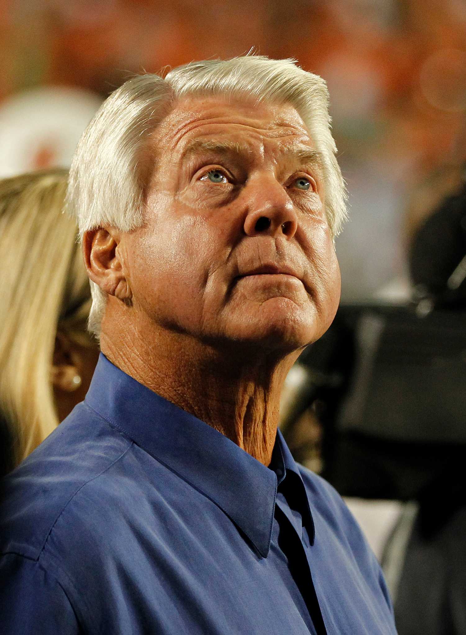 Johnson: Garrett's job with Cowboys in jeopardy