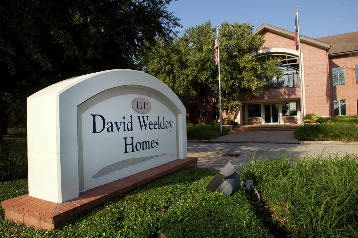 No. 1 midsize company: David Weekley Homes