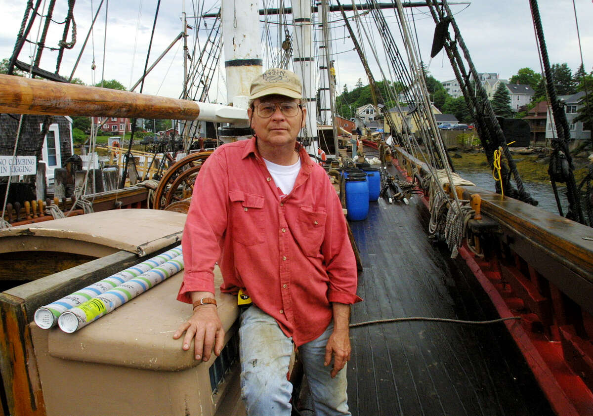 Bridgeport sailors recall captain of HMS Bounty