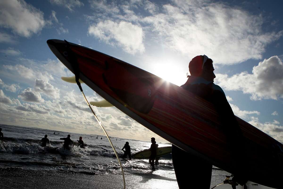 Mavericks window opens for elite surfers