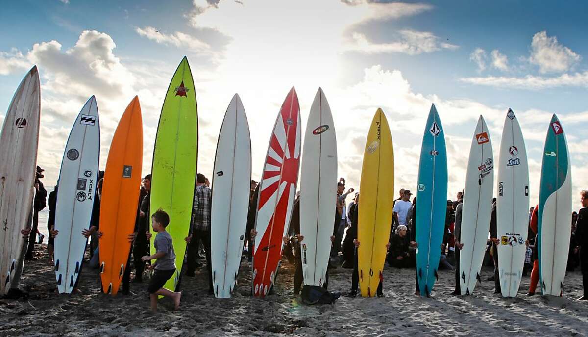 Mavericks window opens for elite surfers