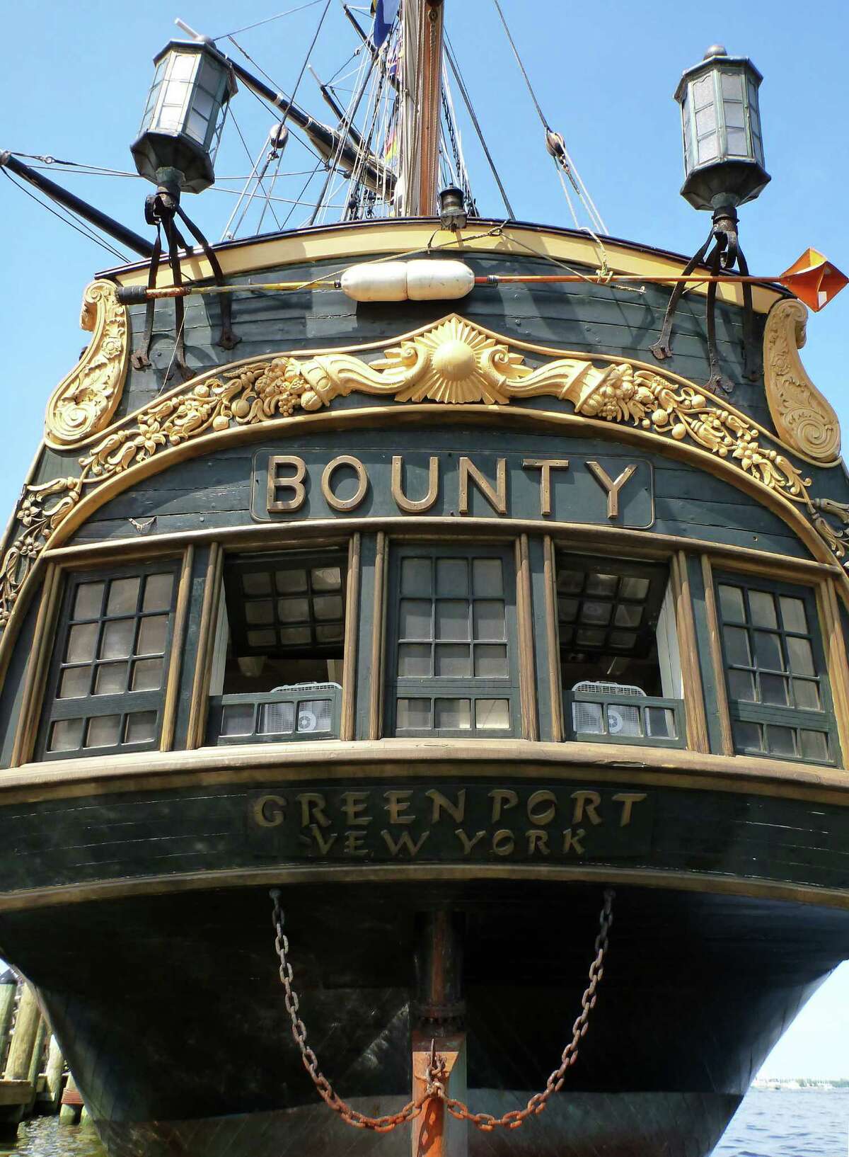 Bridgeport sailors recall captain of HMS Bounty