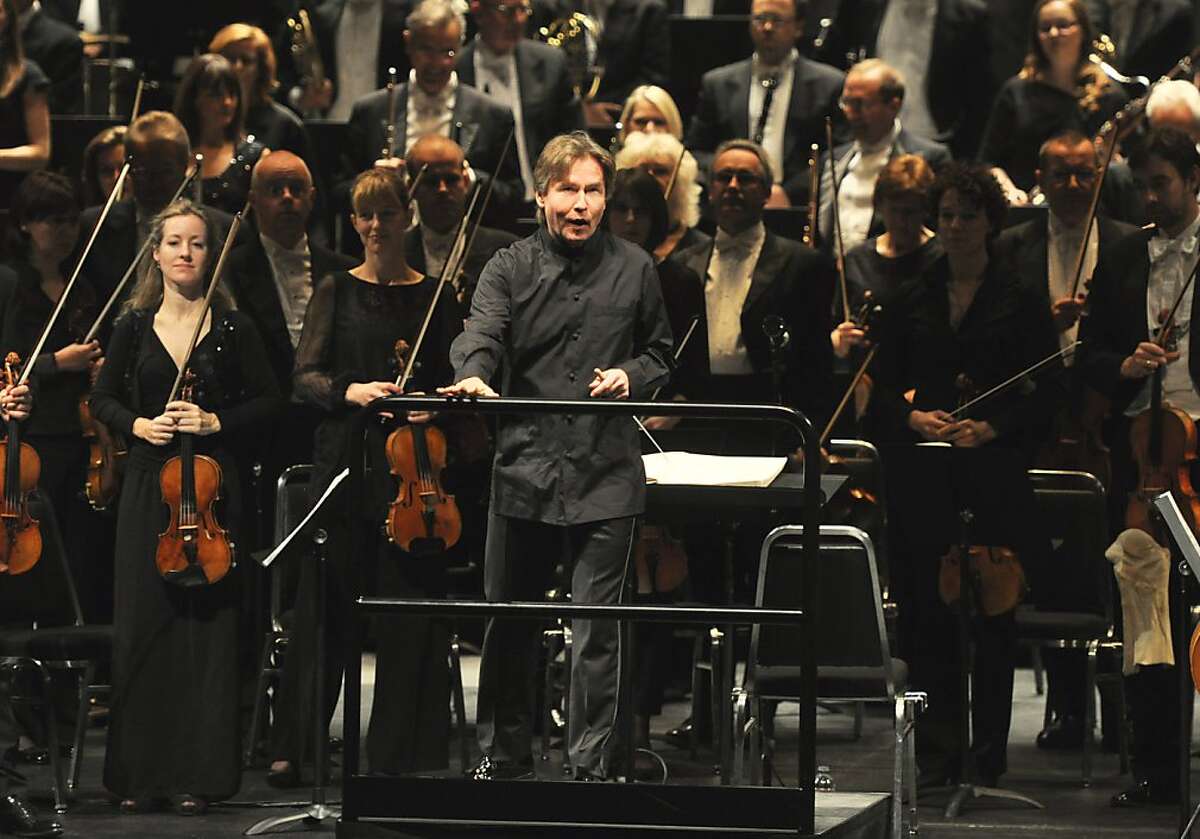 Salonen leads 2 vibrant performances