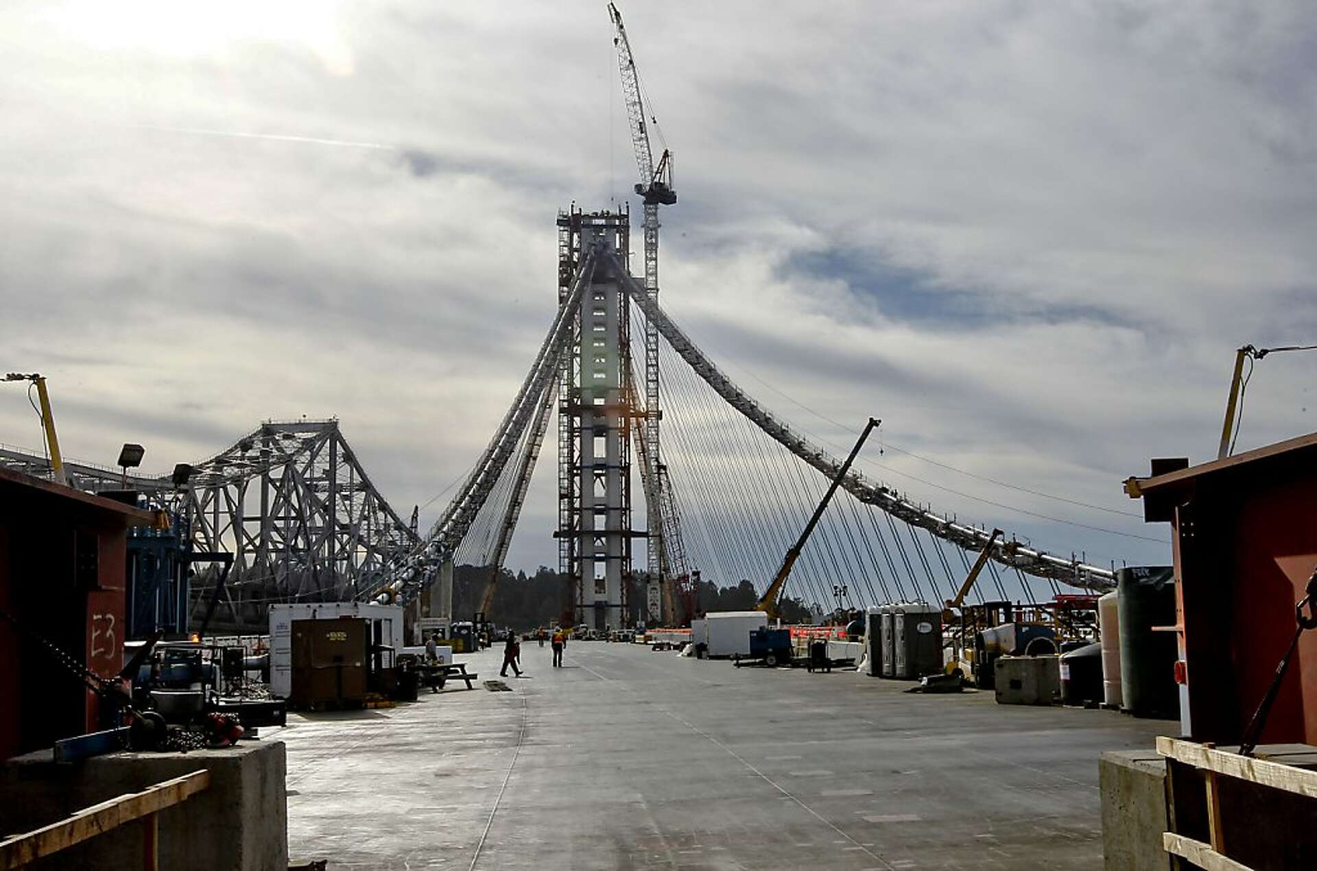 Bay Bridge inspections: busted bolts