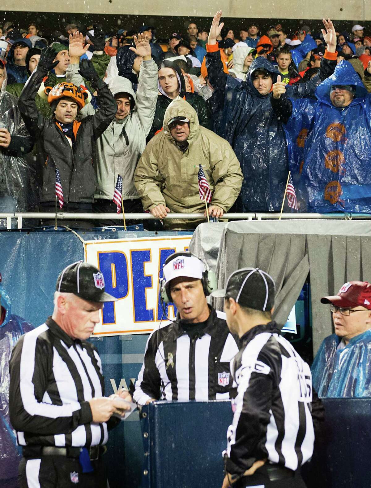 NFL owners approve centralized instant replay system