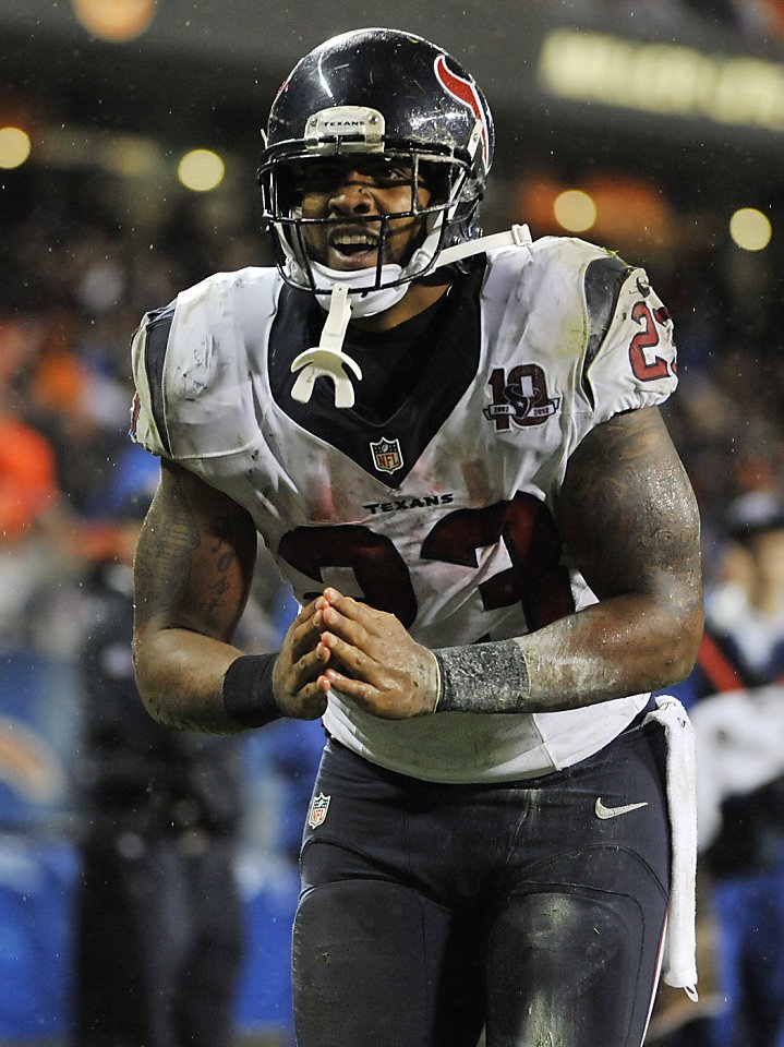 Texans win a game of takeaways