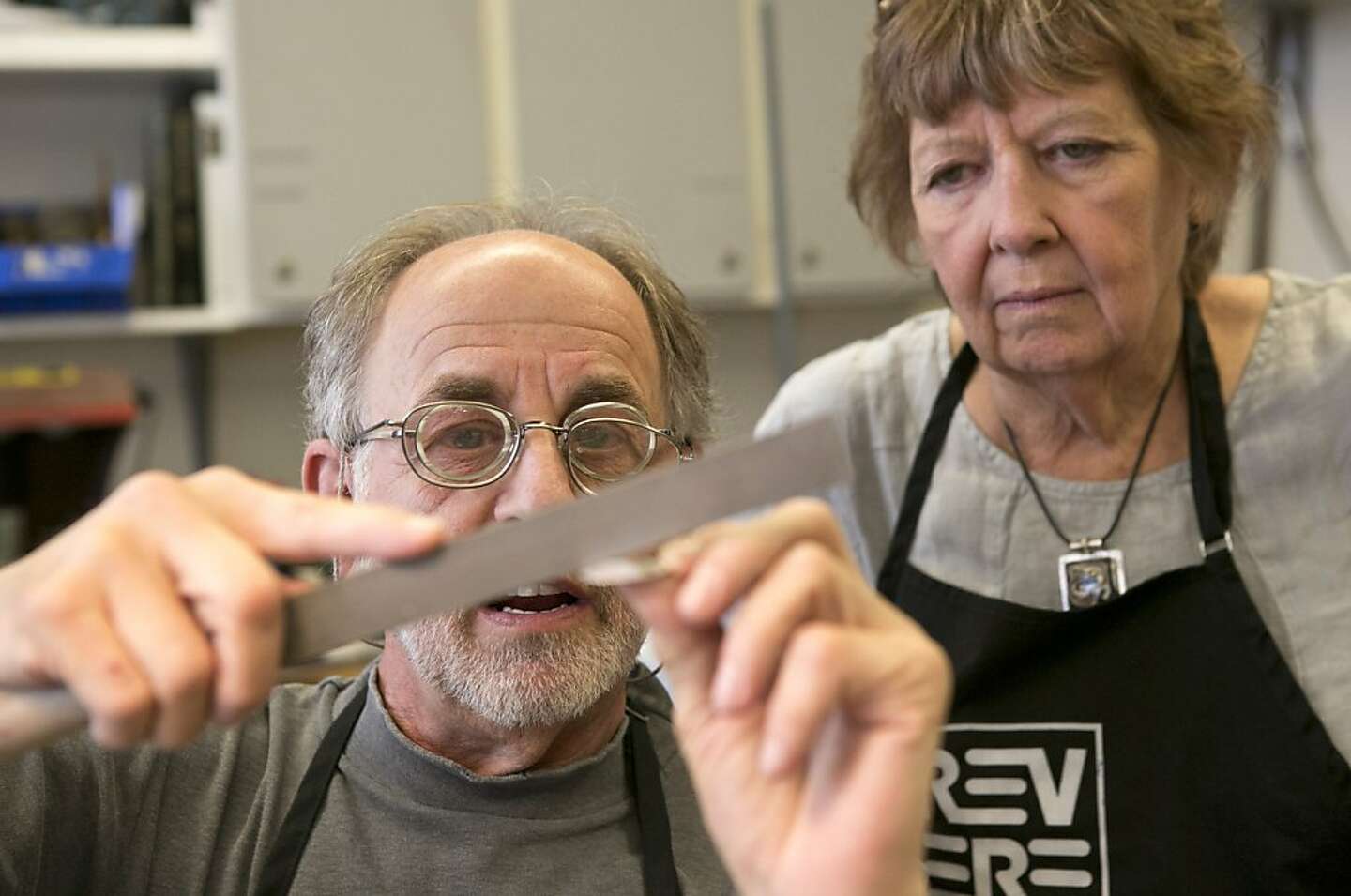 Jewelry arts school teaches skills of old