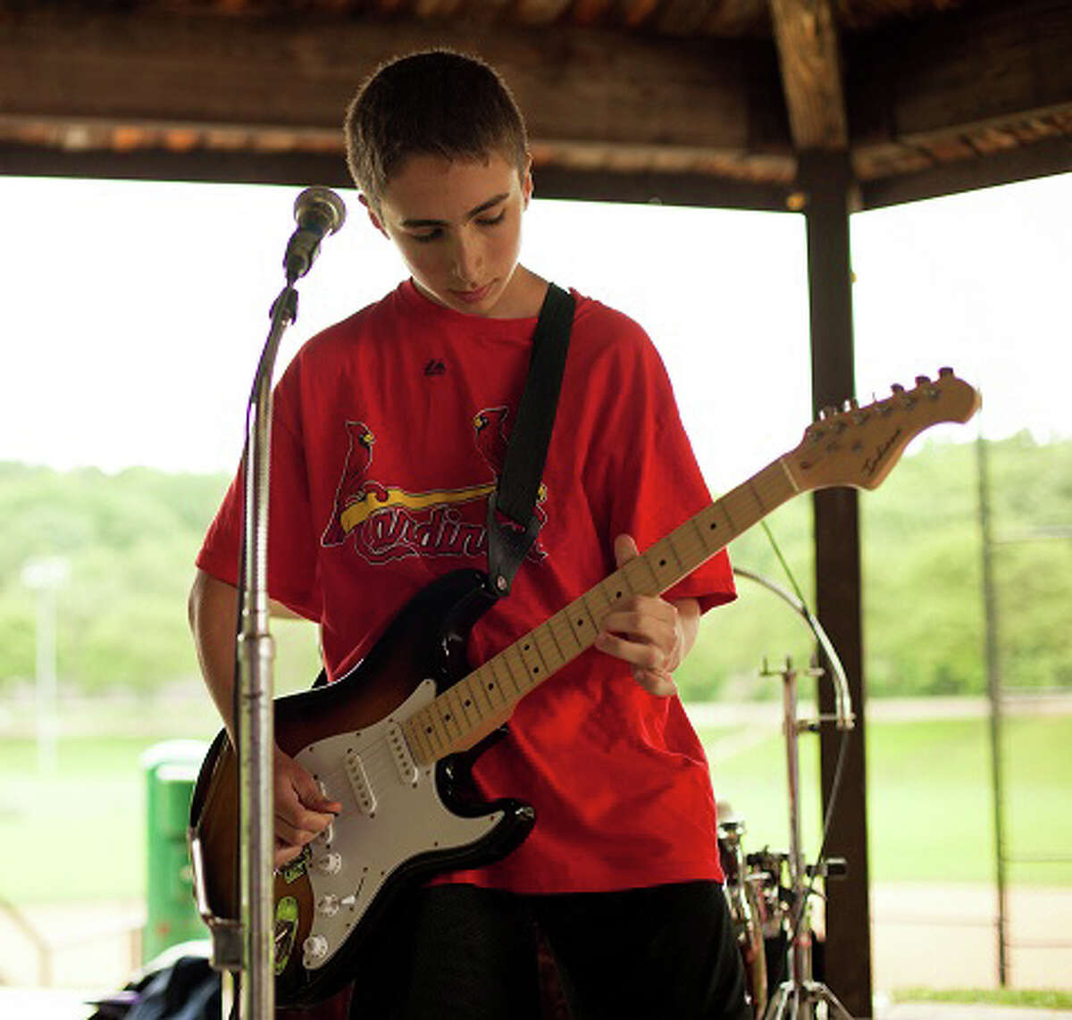 Canadian duo Dala at Towne Crier