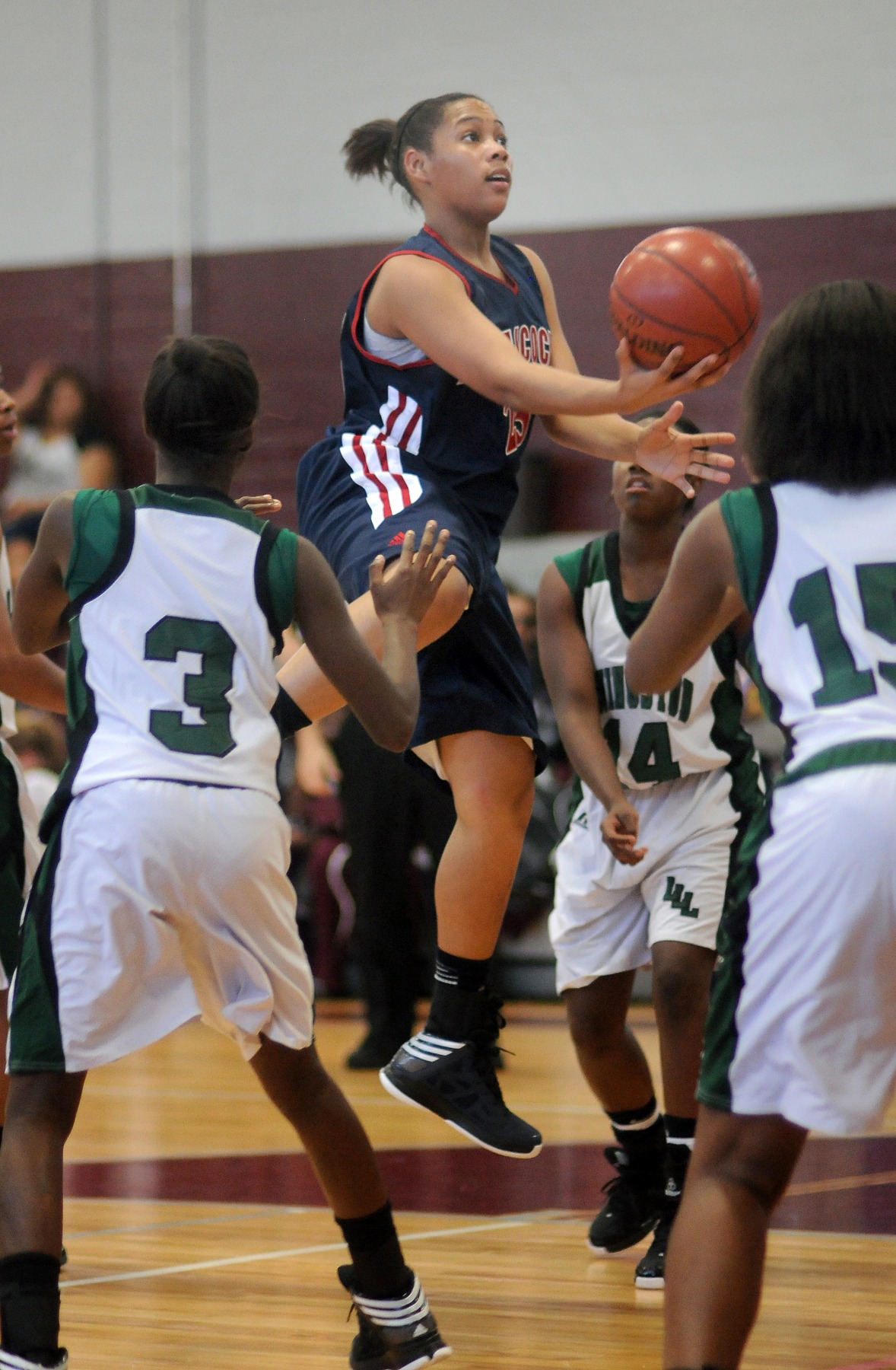 Atascocita starts a rebuilding season