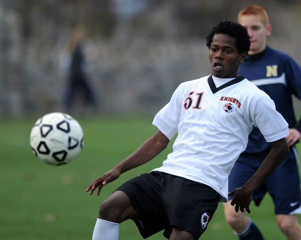 Stamford boys soccer rolles into state semifinals