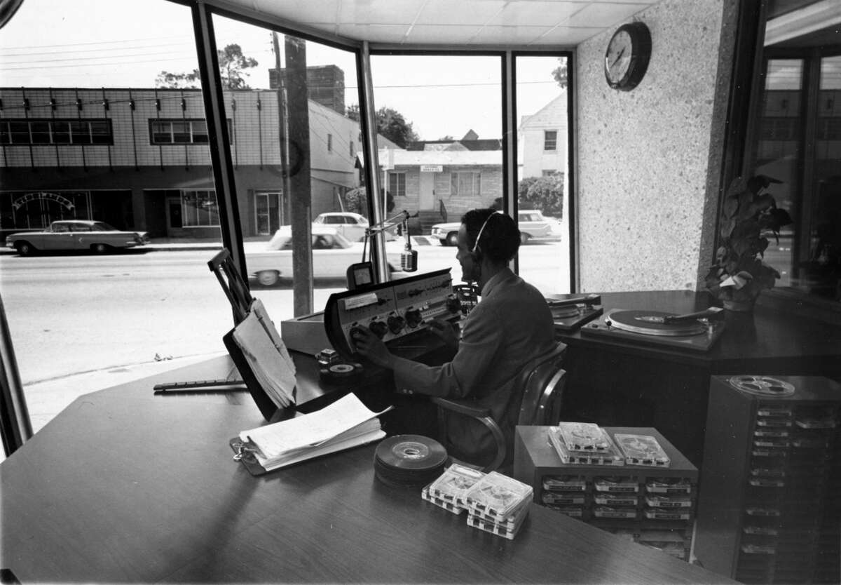 KCOH Radio moving to 1230 AM