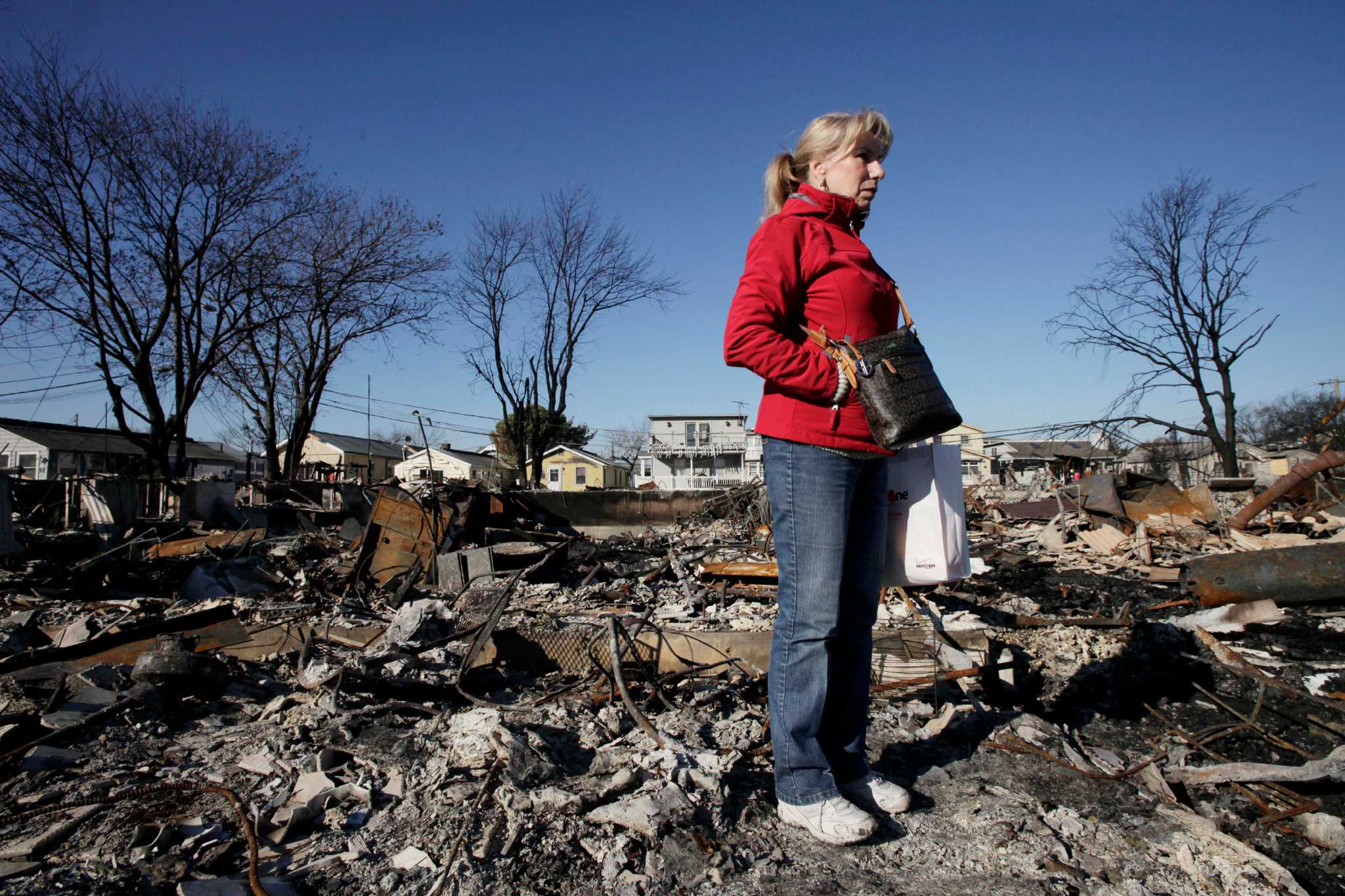 What does it take to get people to flee a storm?