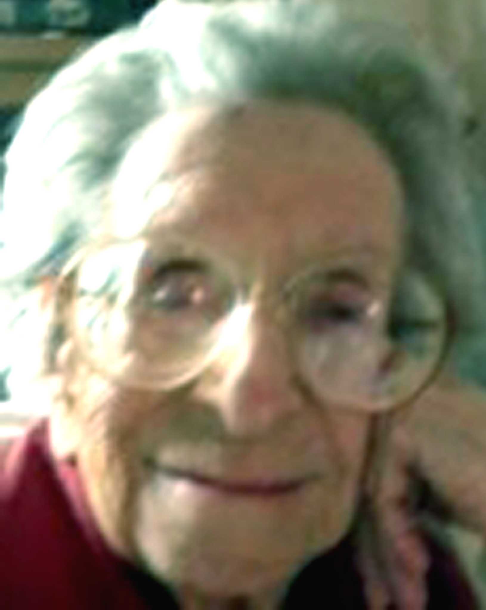 Anna Levitt, 99, enjoyed painting