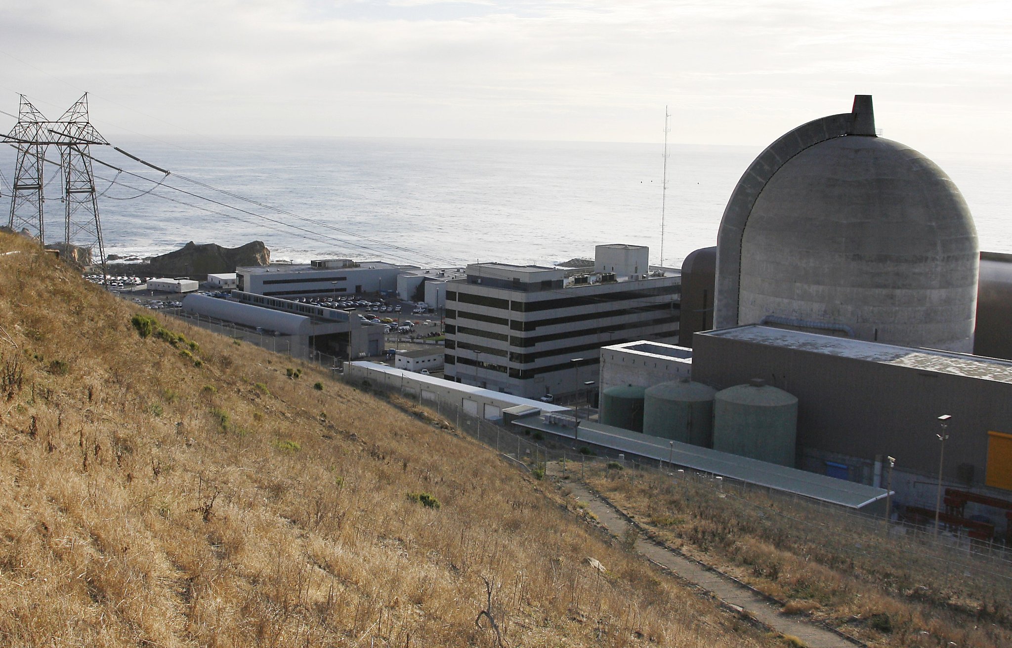 Petition seeks closure of Diablo Canyon nuclear plant