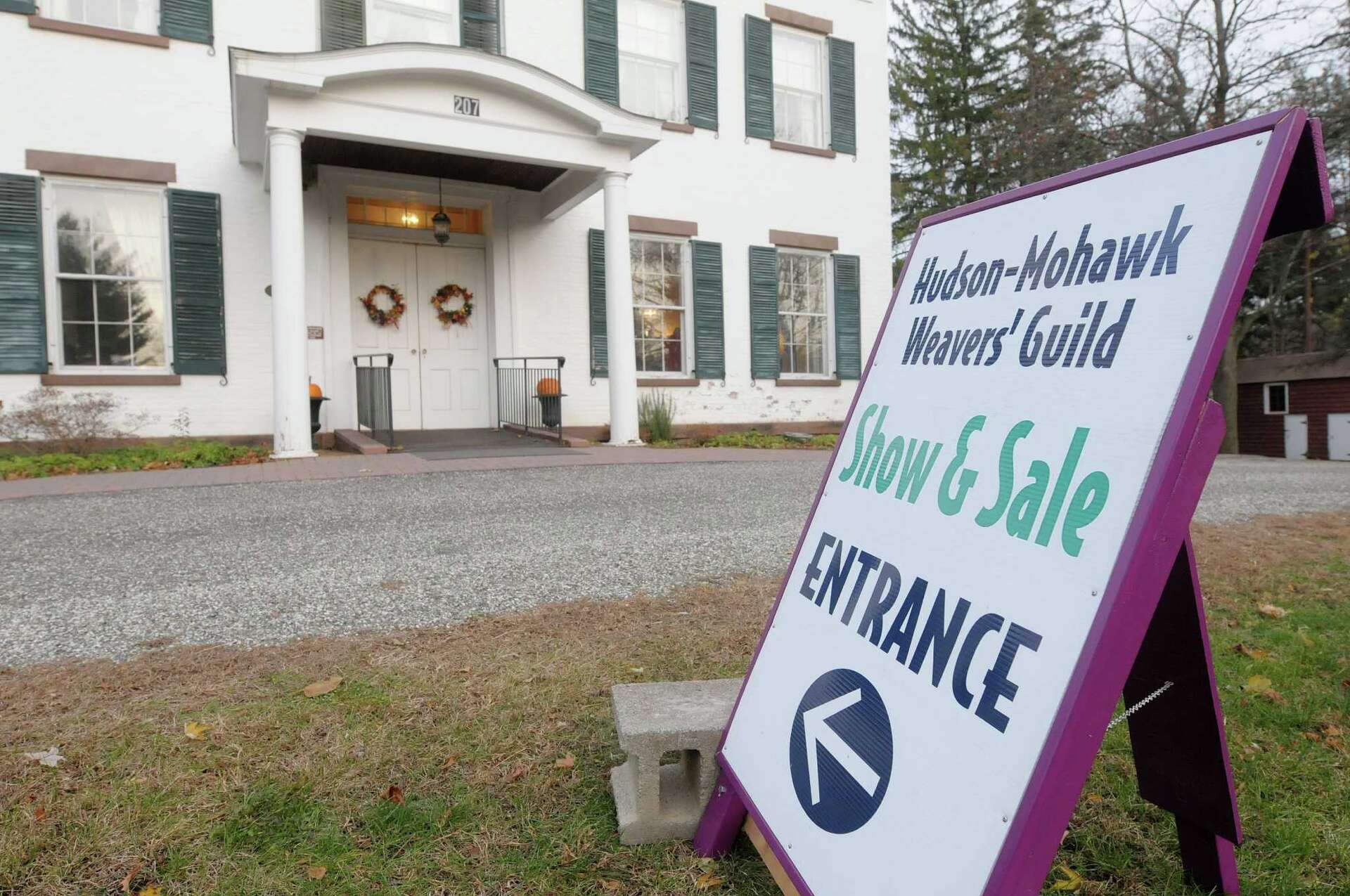 Photos: Weavers' Guild show, sale