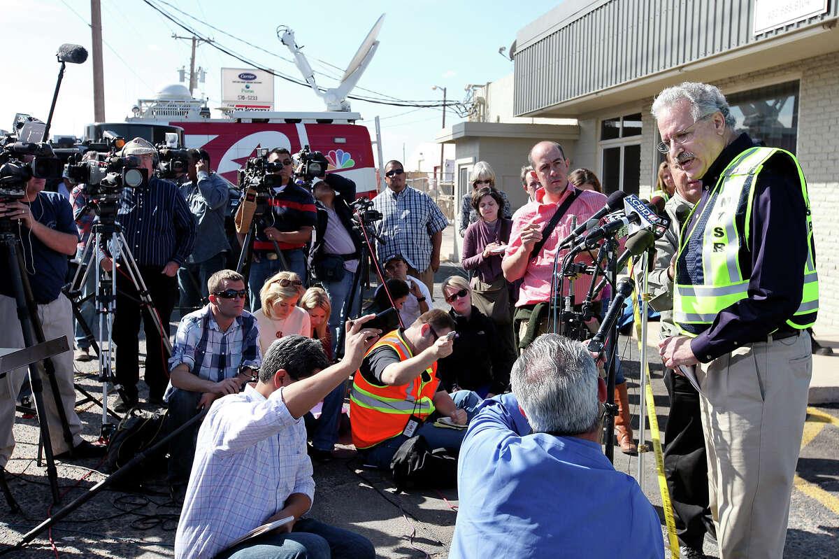 Float tried to cross tracks after warnings sounded