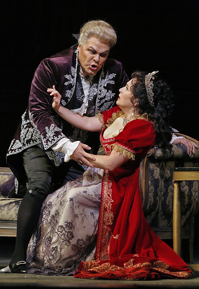 Review: 'Tosca' at San Francisco Opera