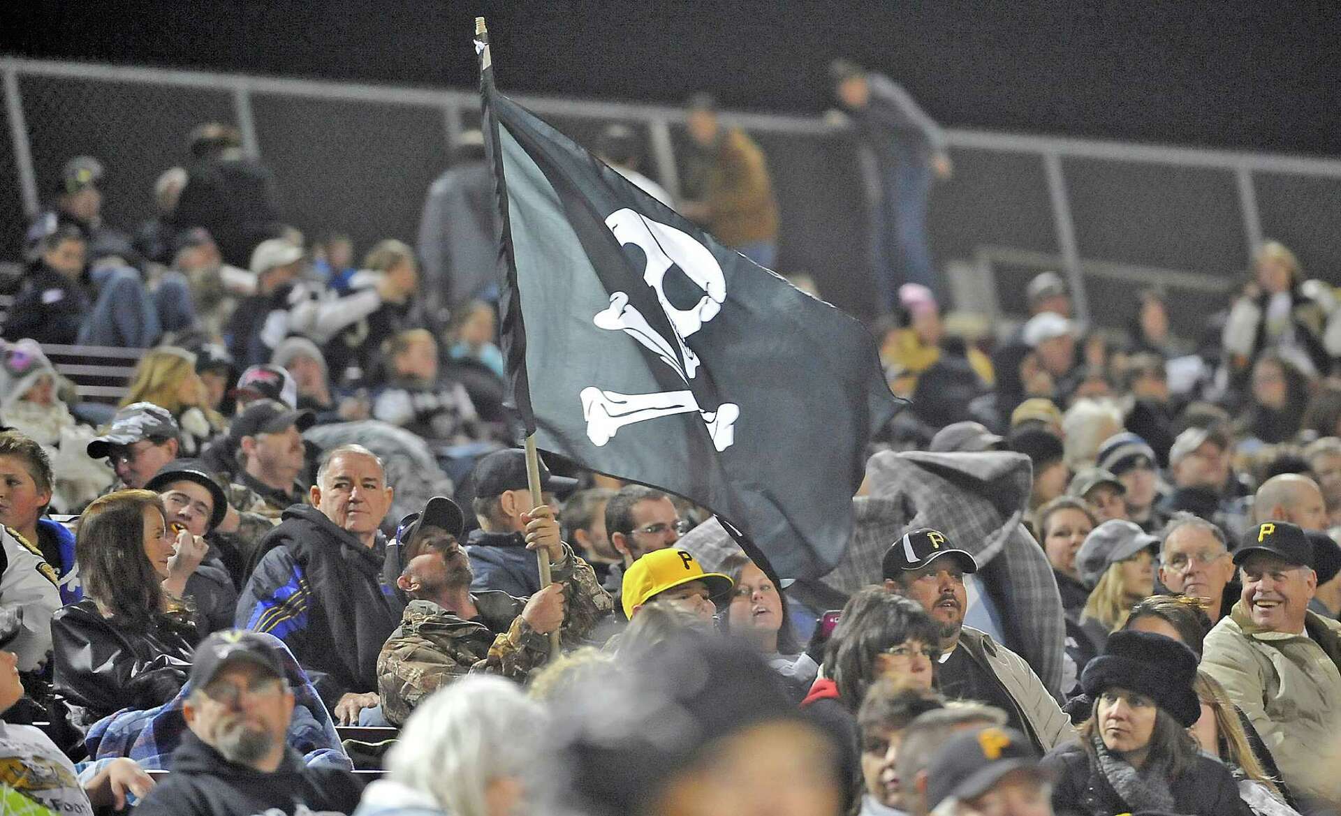 Vidor football season ends with loss to Summer Creek
