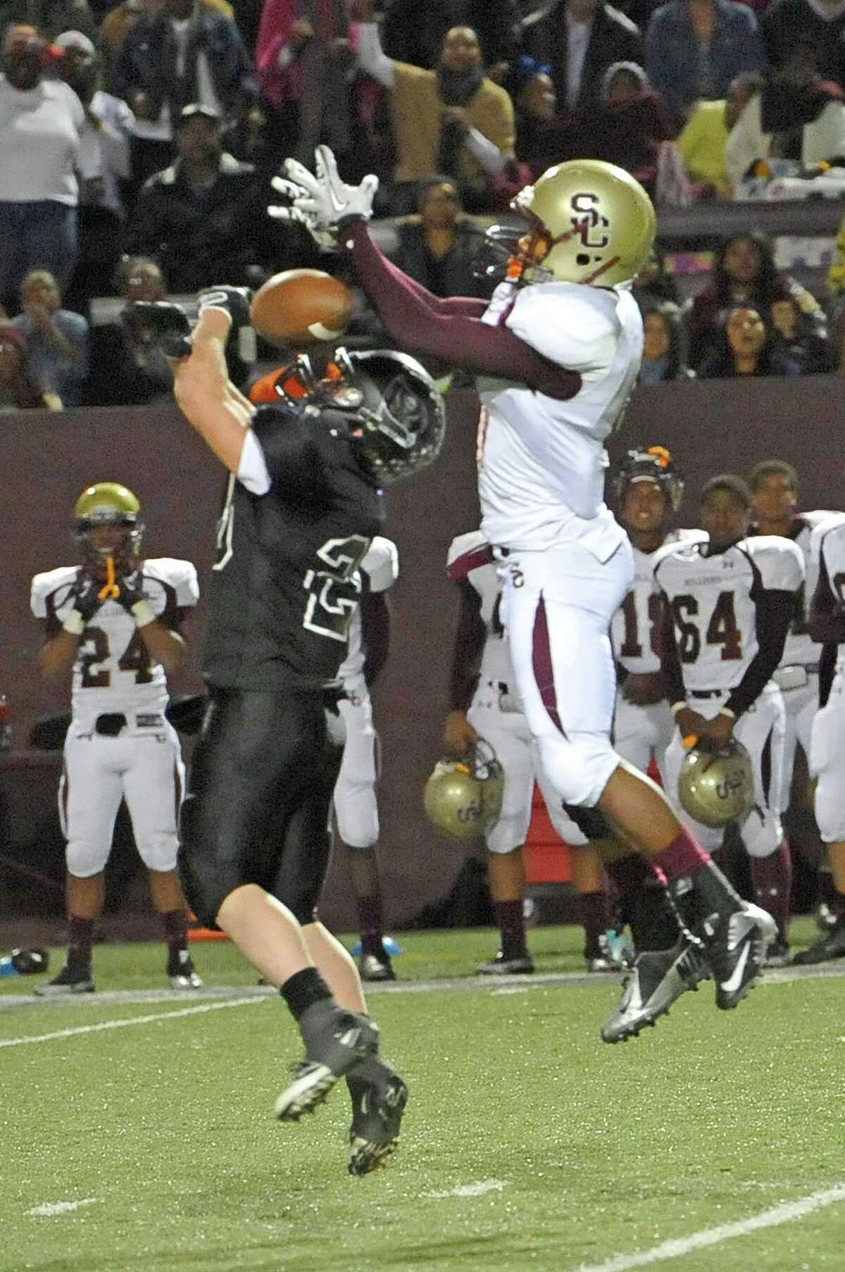 High school football playoff scores, schedule