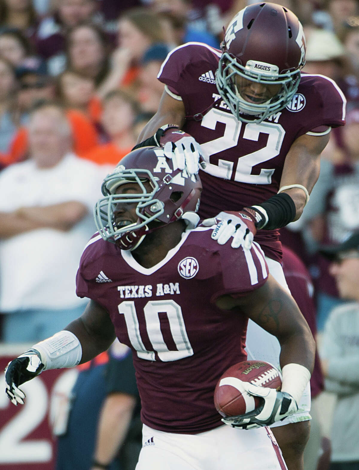 LSU is A&M's new Thanksgiving foe