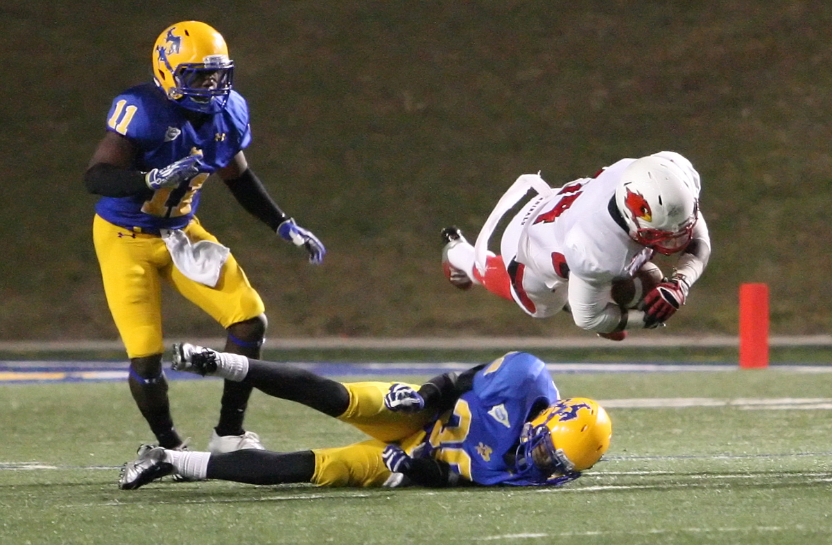 Lamar football loses in return to McNeese State