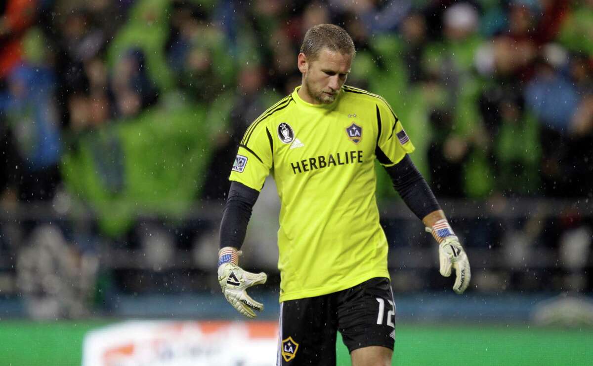 Sounders win, but don't advance in playoffs