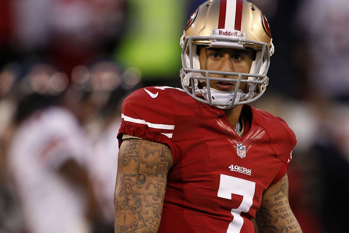 49ers' Kaepernick thrives in 1st start