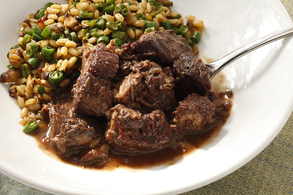 Braised, stewed meats for winter chill