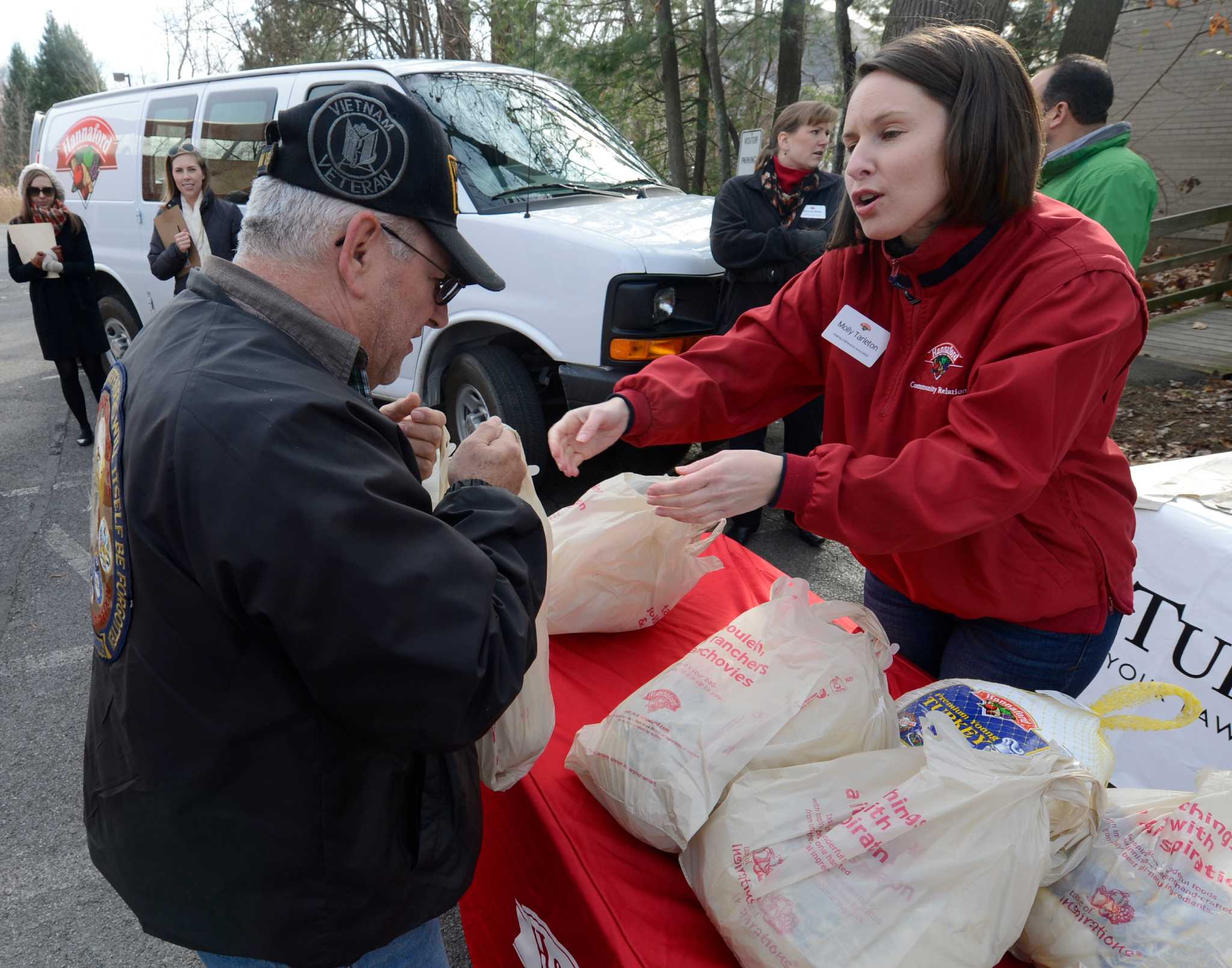 Photos: Turkeys for veterans