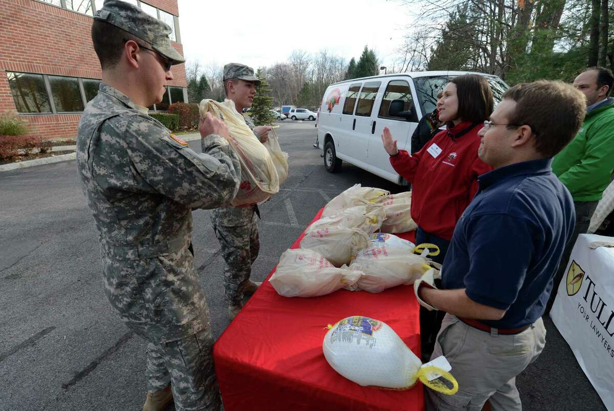 Photos: Turkeys for veterans