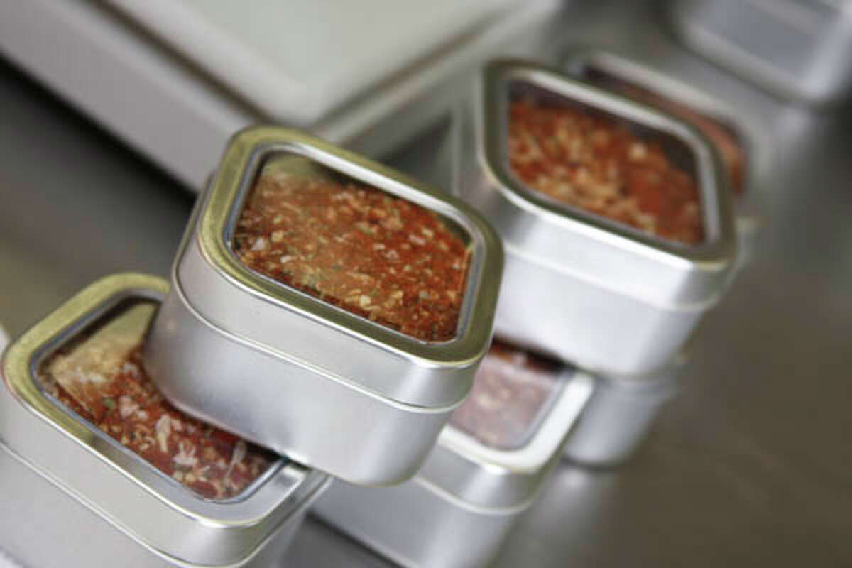 Locavore: Spice up your life with Mrs. Claus' Kitchen