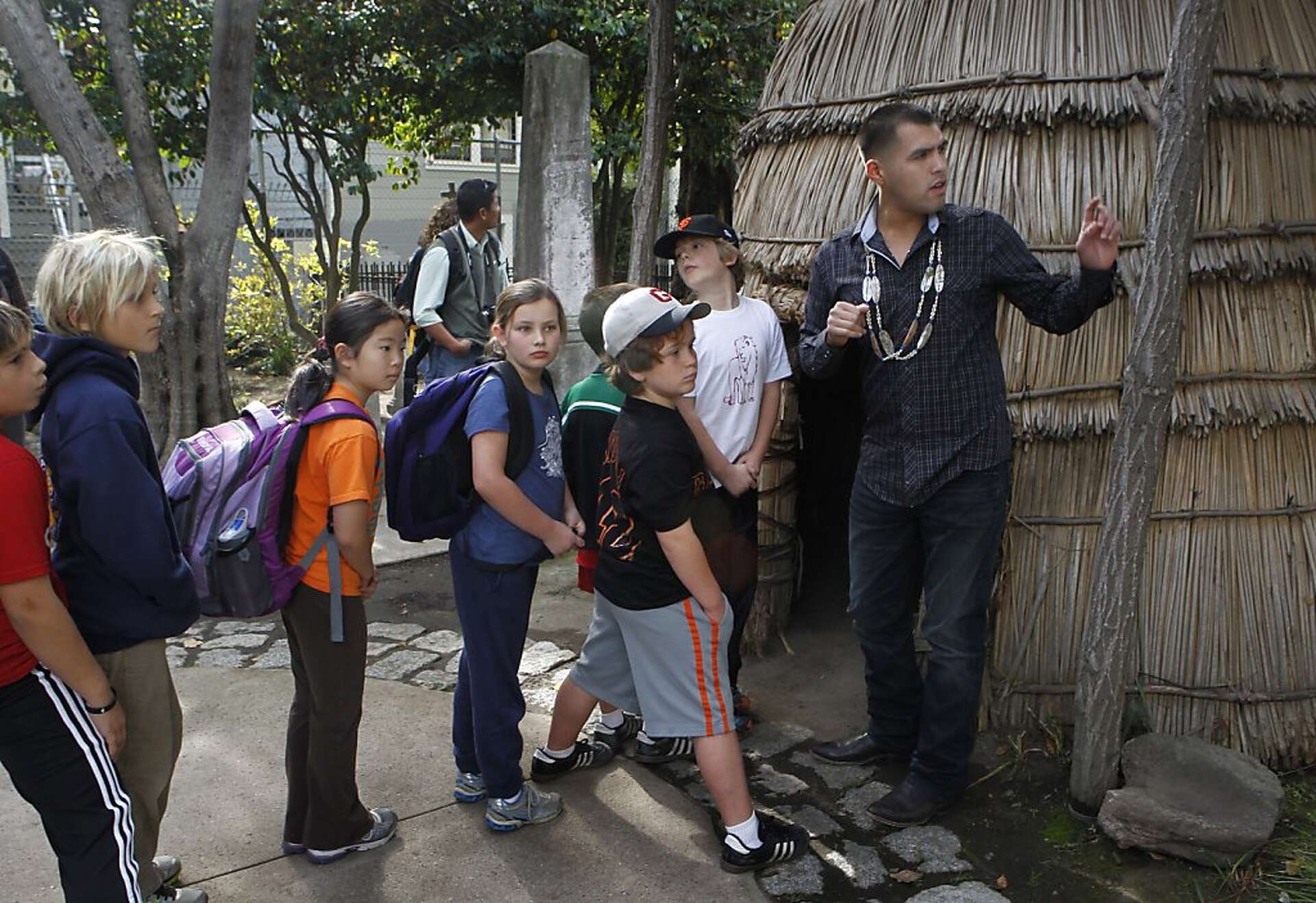 Reviving Indian language Chochenyo