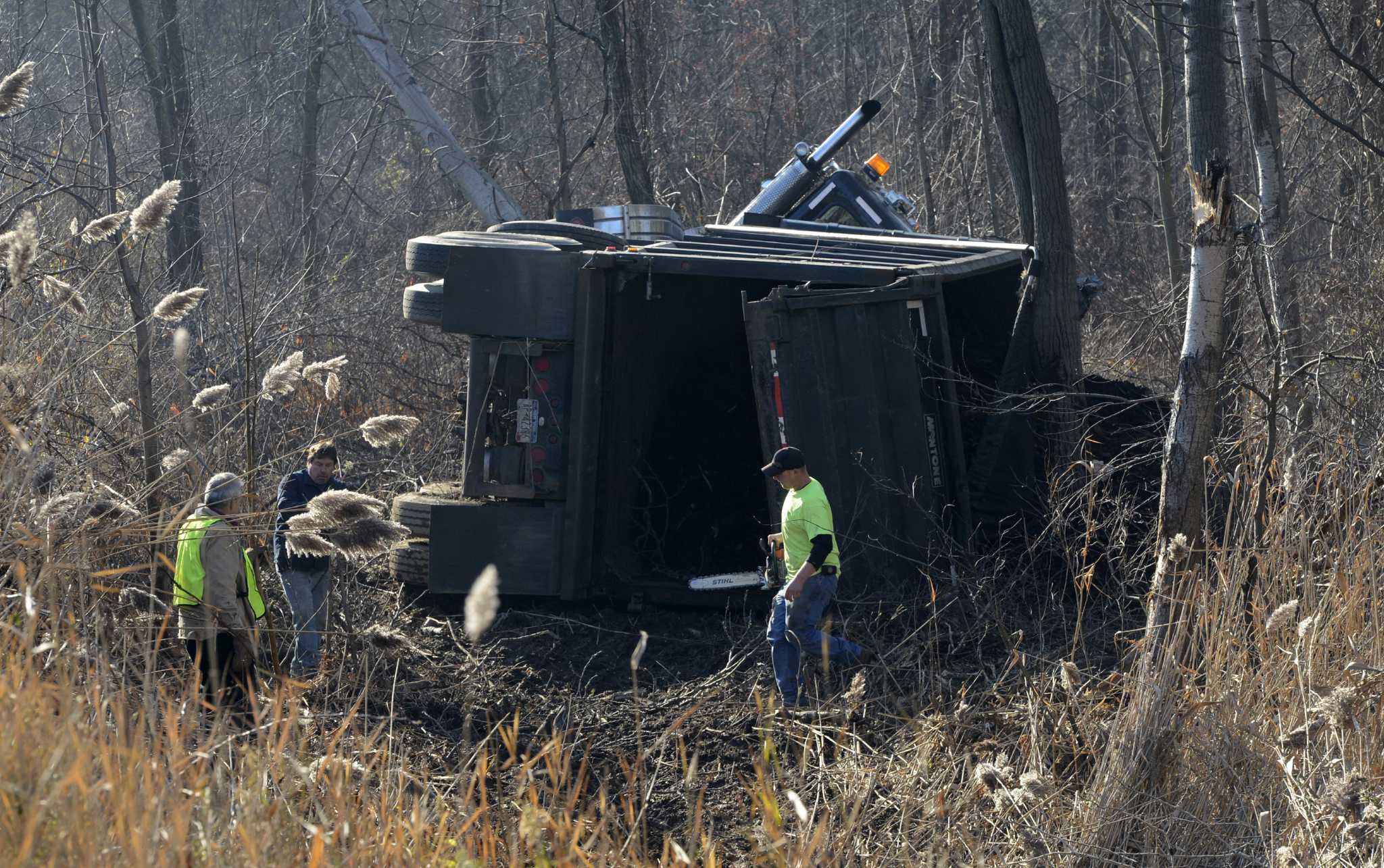 Northway lanes reopen after morning wreck